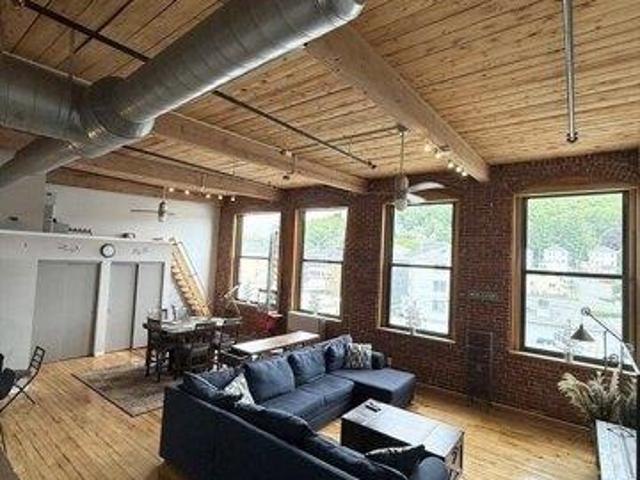 condo with 1 bedroom, Worcester MA ES105061400