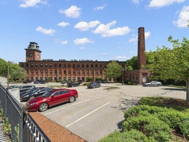 condo with 1 bedroom, Worcester MA ES105081443