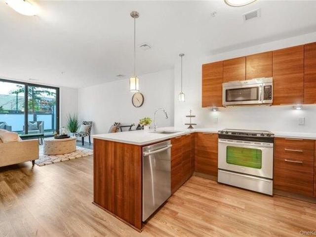 condo with 1 bedroom, Yonkers NY DLS101782439