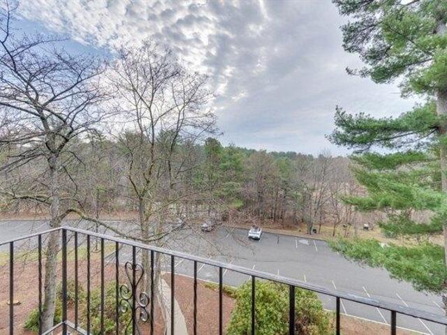 condo with 1 bedroom, Acton MA DS102729526