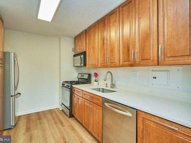 condo with 1 bedroom, Alexandria VA ES104905737