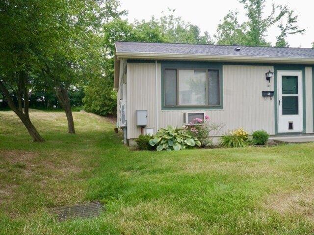 condo with 1 bedroom, Amherst MA ES105082051