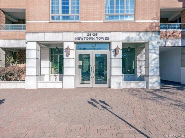 condo with 1 bedroom, Astoria NY DLS101747568