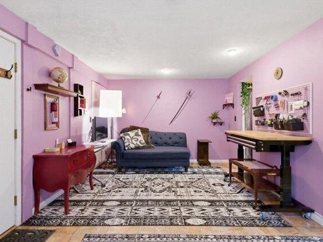 condo with 1 bedroom, Arlington MA DS102412052
