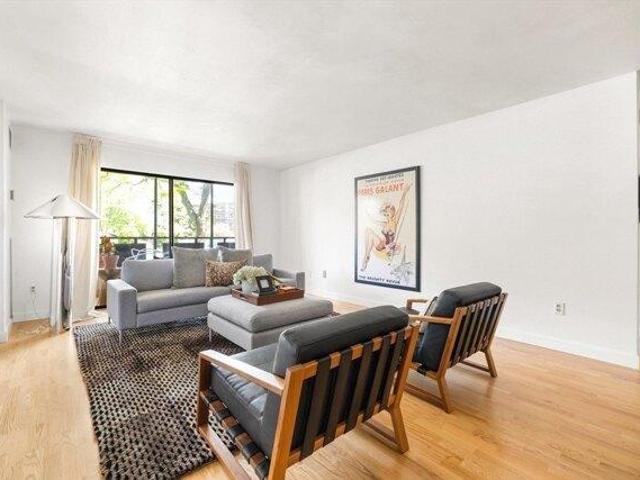condo with 1 bedroom, Arlington MA DS104235326
