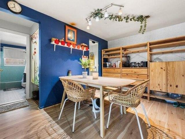 condo with 1 bedroom, Arlington MA ES105095930