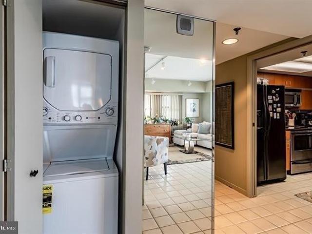 condo with 1 bedroom, Atlantic City NJ ES104902385