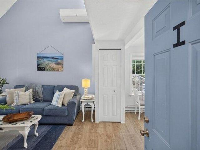 condo with 1 bedroom, Barnstable MA ES105082491
