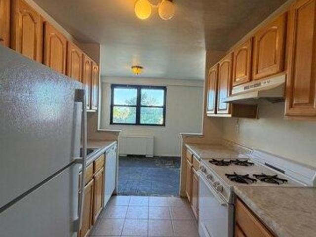 condo with 1 bedroom, Bayonne NJ DS102823936