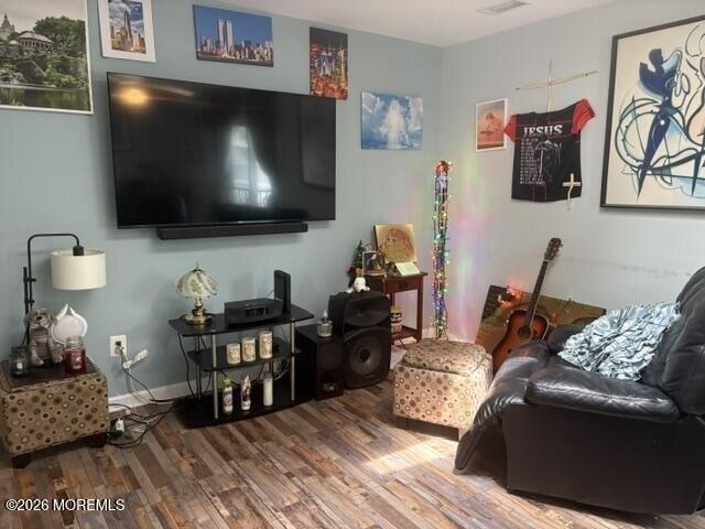 condo with 1 bedroom, Belmar NJ ES105124354