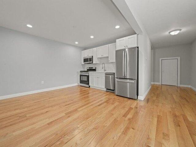condo with 1 bedroom, Beverly MA DS104192560
