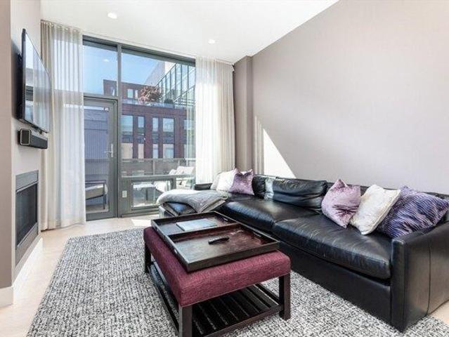 condo with 1 bedroom, Boston MA DLS102479600