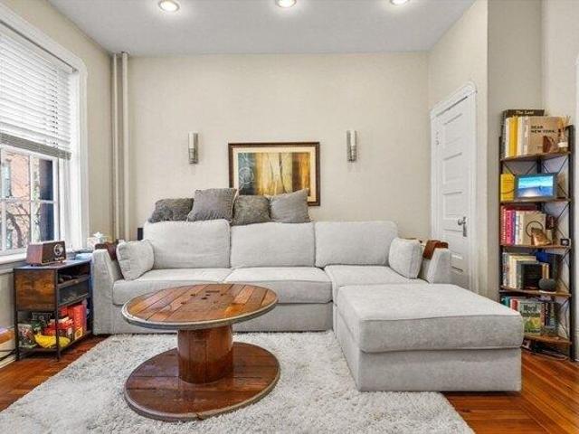condo with 1 bedroom, Boston MA DLS102591611