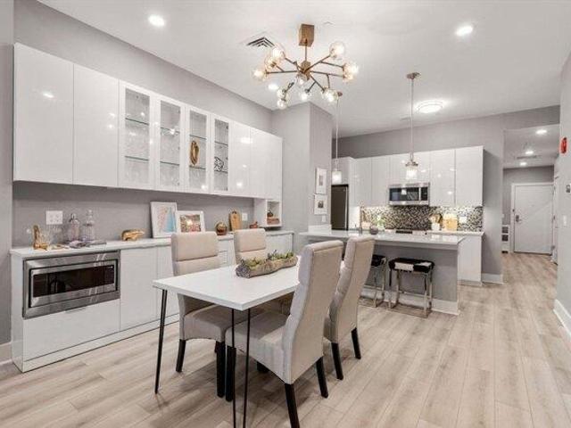 condo with 1 bedroom, Boston MA DLS102670723