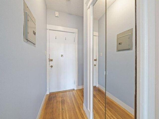 condo with 1 bedroom, Boston MA DLS102727652
