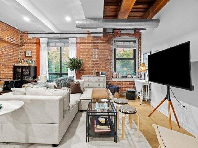 condo with 1 bedroom, Boston MA DLS102775471