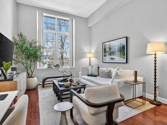 condo with 1 bedroom, Boston MA DLS102776904