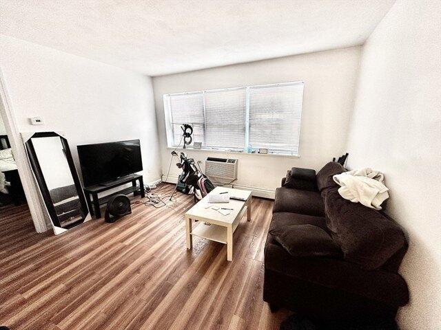 condo with 1 bedroom, Boston MA DLS102860731