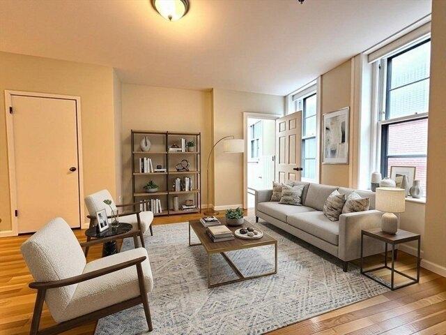 condo with 1 bedroom, Boston MA DLS103101511