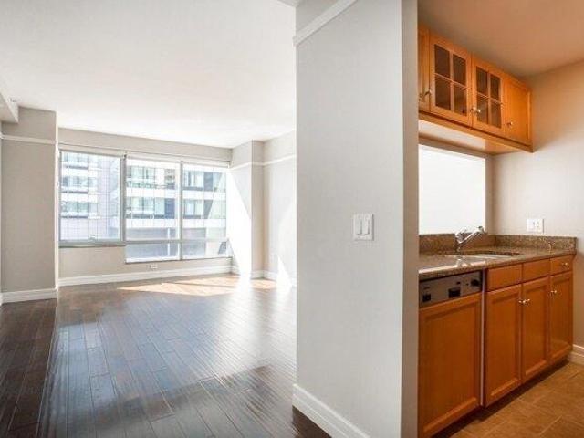 condo with 1 bedroom, Boston MA DS102121230