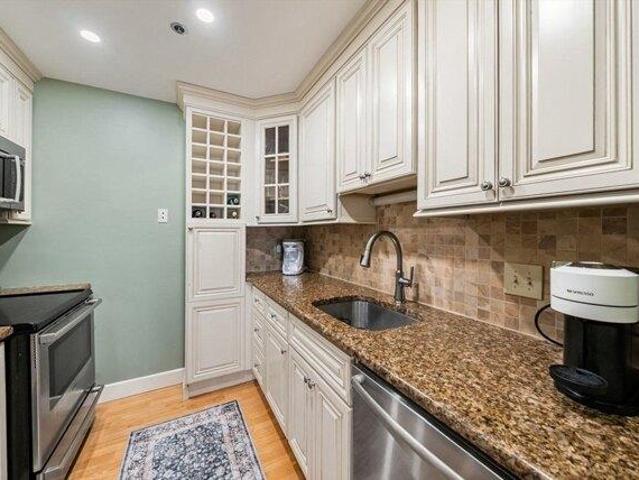 condo with 1 bedroom, Boston MA DS102215595