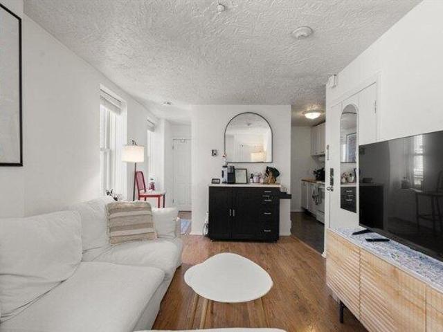 condo with 1 bedroom, Boston MA DS102257582