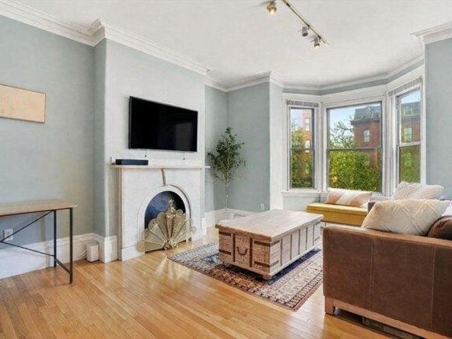 condo with 1 bedroom, Boston MA DS102370149