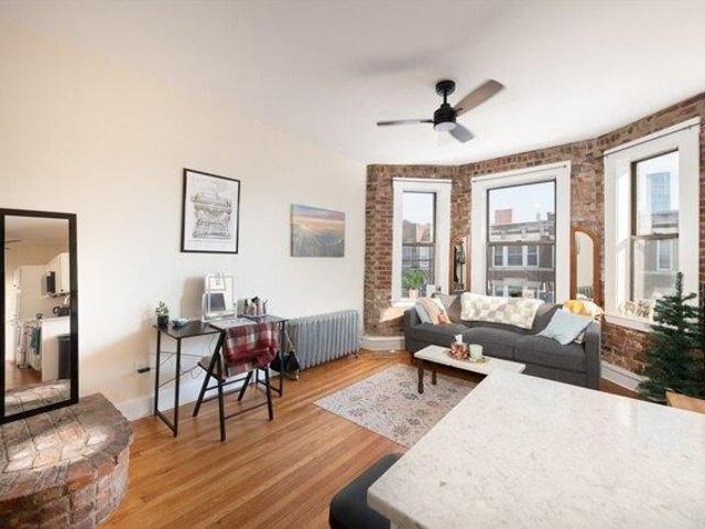 condo with 1 bedroom, Boston MA DS103500201