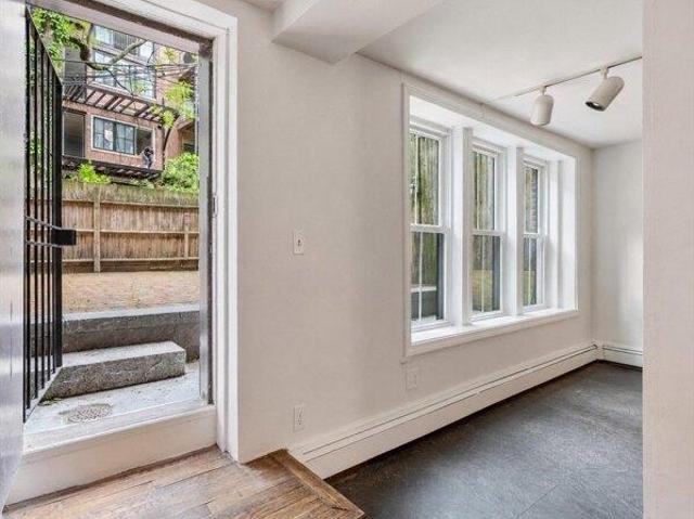 condo with 1 bedroom, Boston MA DS103036176
