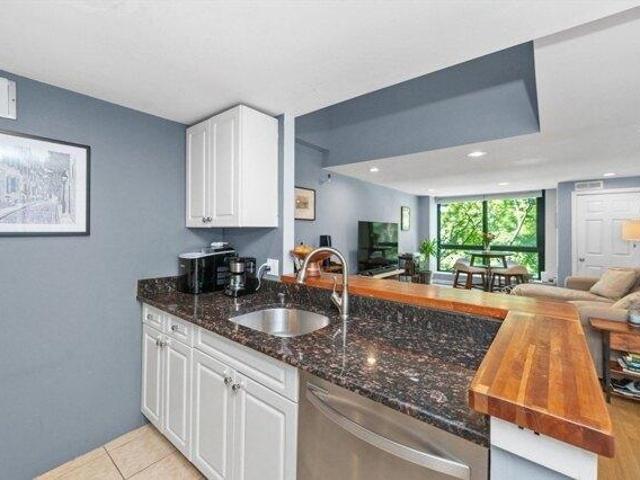 condo with 1 bedroom, Boston MA DS103099228
