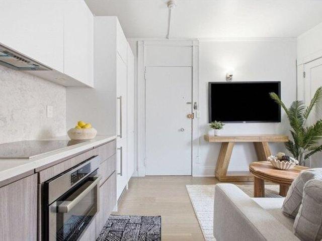 condo with 1 bedroom, Boston MA DS104407060