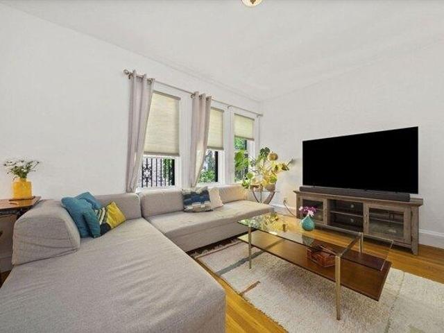 condo with 1 bedroom, Boston MA DS104074949