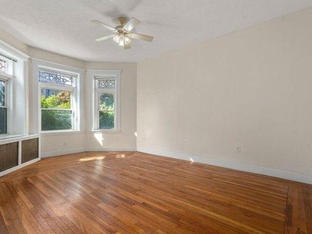 condo with 1 bedroom, Boston MA DS104188108