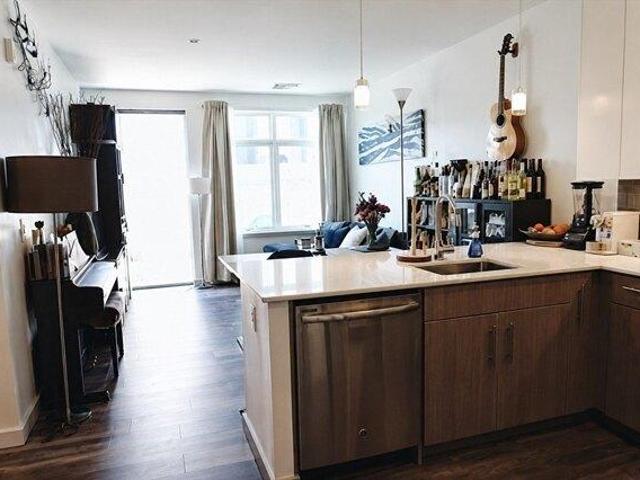 condo with 1 bedroom, Boston MA DS104234747