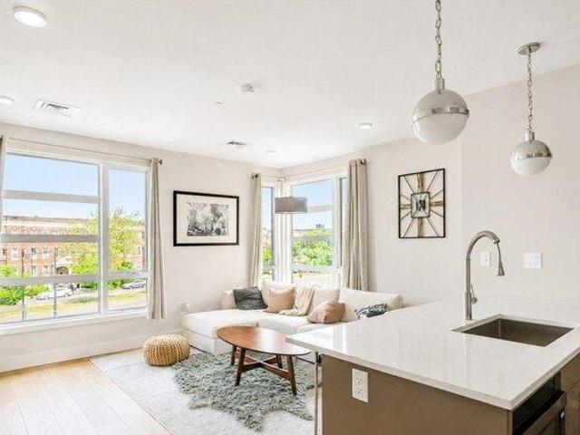 condo with 1 bedroom, Boston MA DS104351172