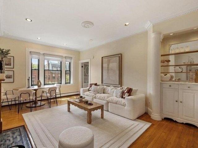 condo with 1 bedroom, Boston MA ES103496017