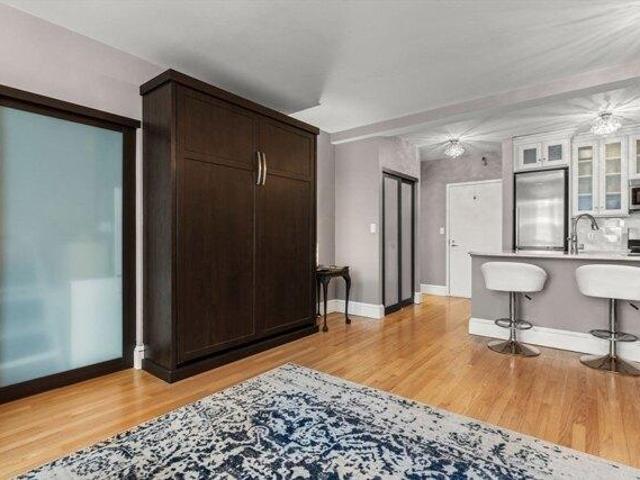 condo with 1 bedroom, Boston MA ES103496160