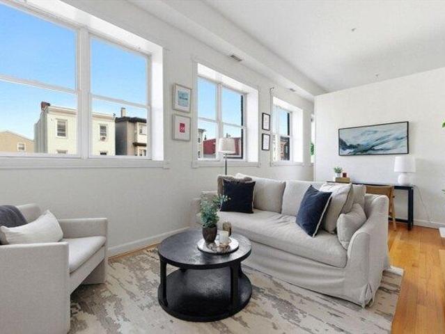 condo with 1 bedroom, Boston MA ES103888678