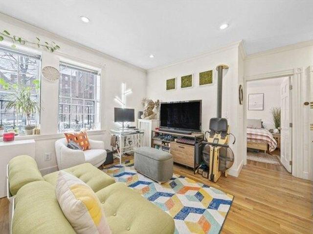 condo with 1 bedroom, Boston MA ES103033848