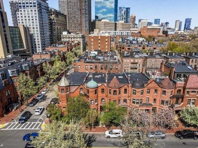 condo with 1 bedroom, Boston MA ES103035575