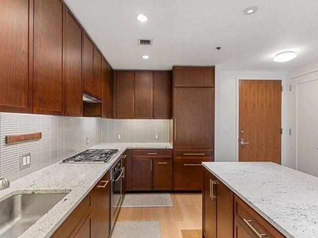 condo with 1 bedroom, Boston MA ES103035639