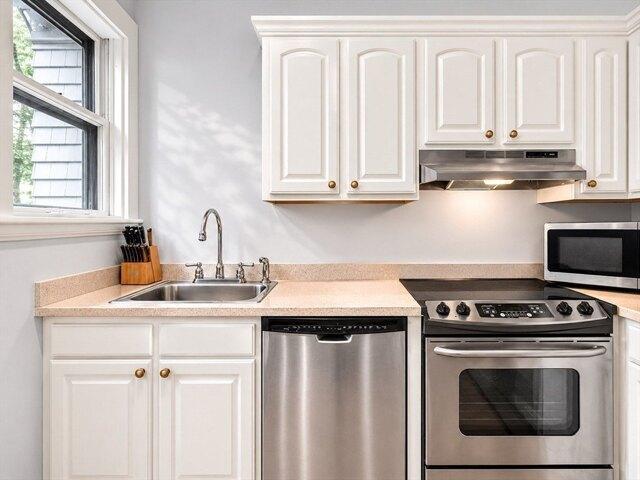 condo with 1 bedroom, Boston MA ES103035296