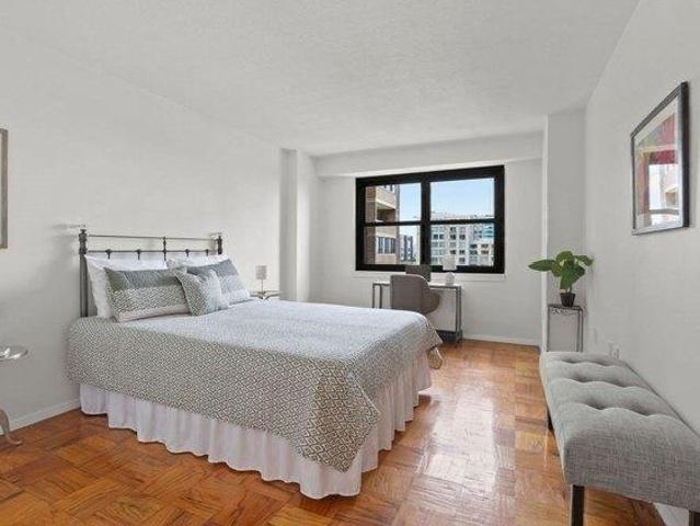 condo with 1 bedroom, Boston MA ES103098778