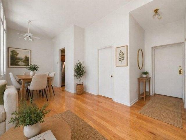 condo with 1 bedroom, Boston MA ES103125580