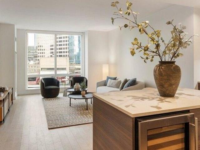 condo with 1 bedroom, Boston MA ES103127611