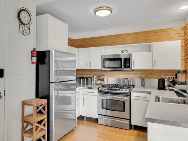 condo with 1 bedroom, Boston MA ES103127156