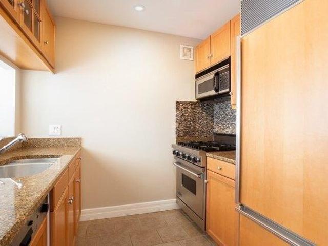 condo with 1 bedroom, Boston MA ES103161024