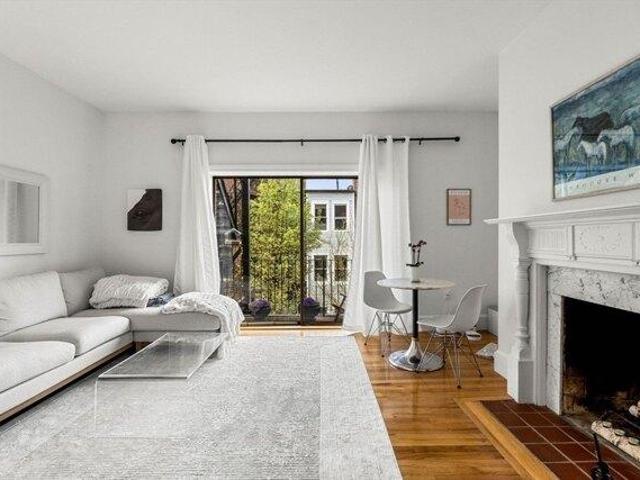 condo with 1 bedroom, Boston MA ES103188797