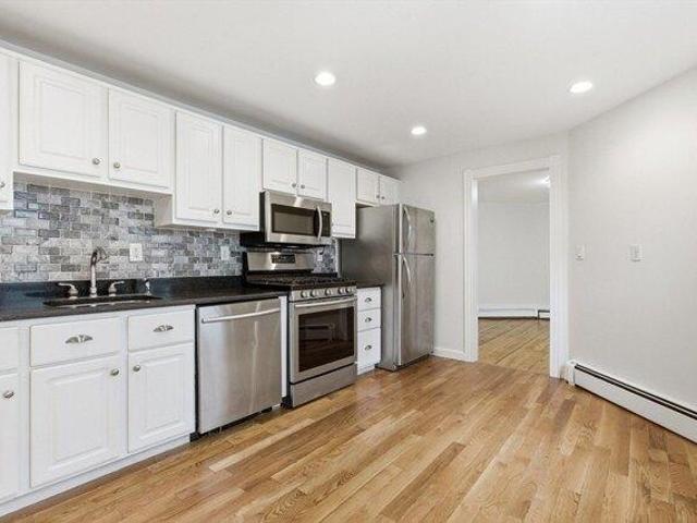condo with 1 bedroom, Boston MA ES103222010