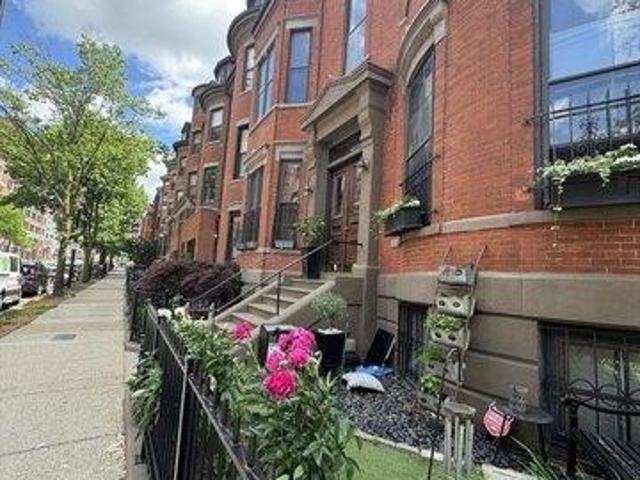 condo with 1 bedroom, Boston MA ES104511296